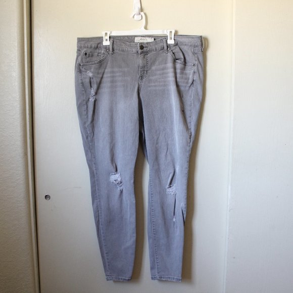 torrid | Jeans | Torrid Distressed Grey Skinny Jeans | Poshmark